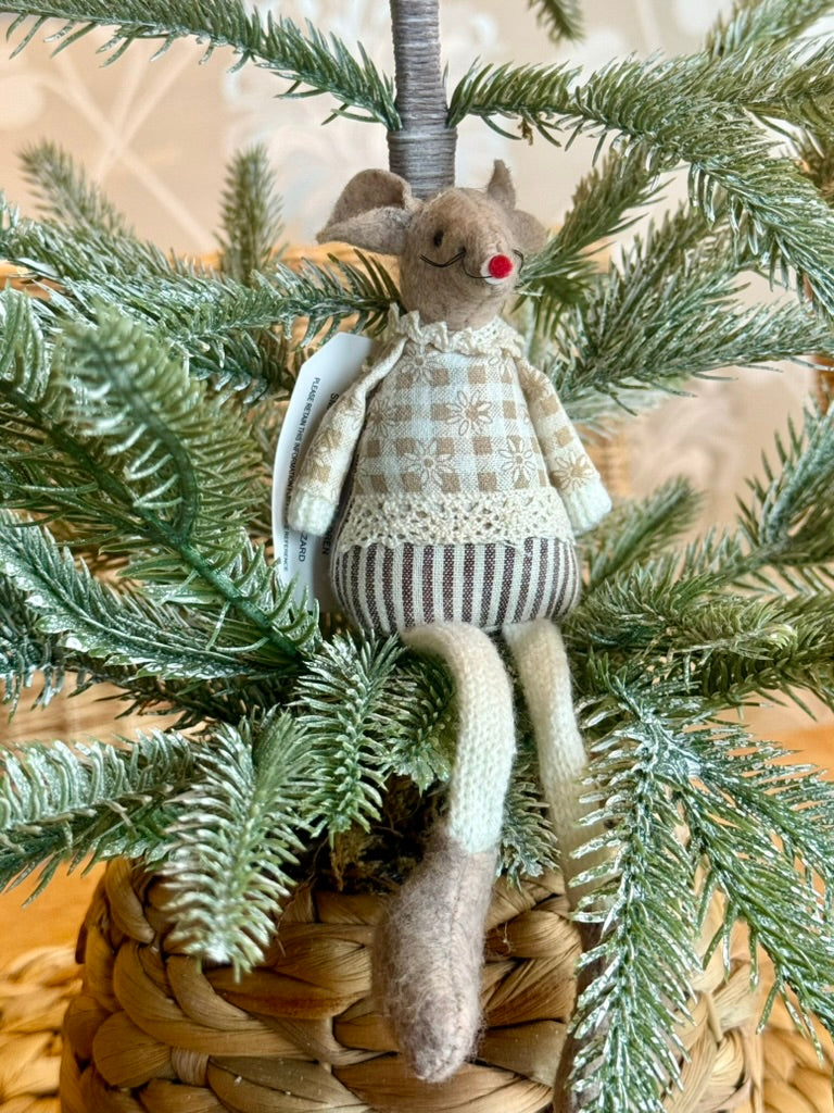 Christmas Mice – Starlings
